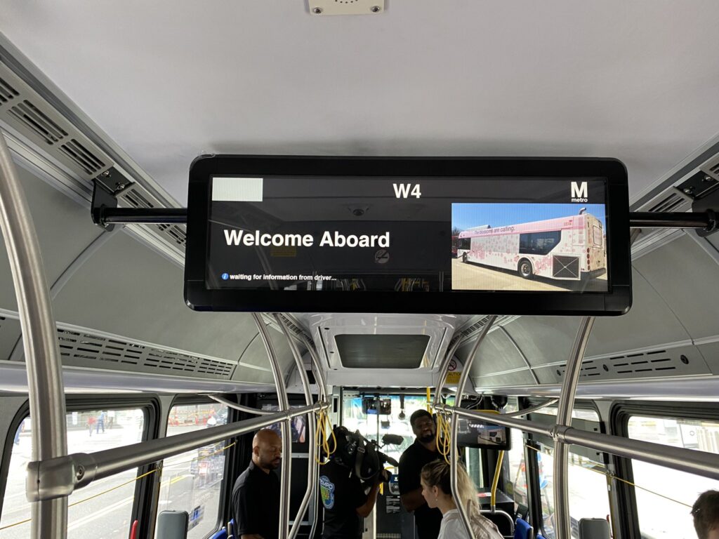 Metro GM Reveals New Features coming to new Buses - PoPville