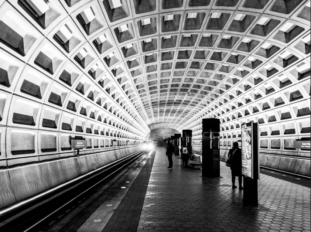 Missed Connection – on the Courthouse metro 8/2 - PoPville