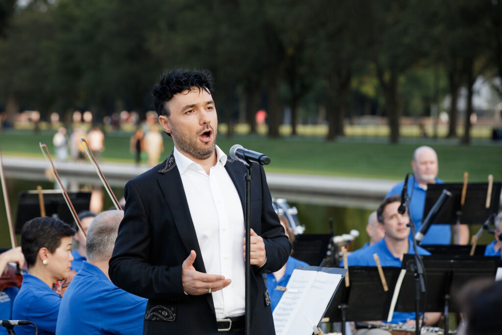 A Free Opera Concert is Coming to The Lincoln Memorial on June 1 ...